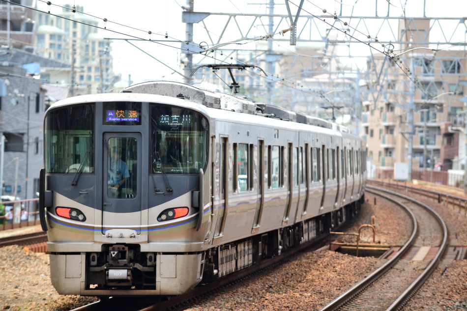 Kano鉄道局 225系